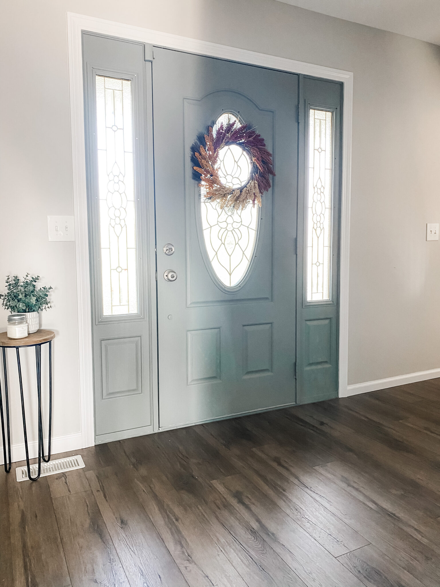 Transform Your Entryway by Painting the Inside of Your Front Door ...