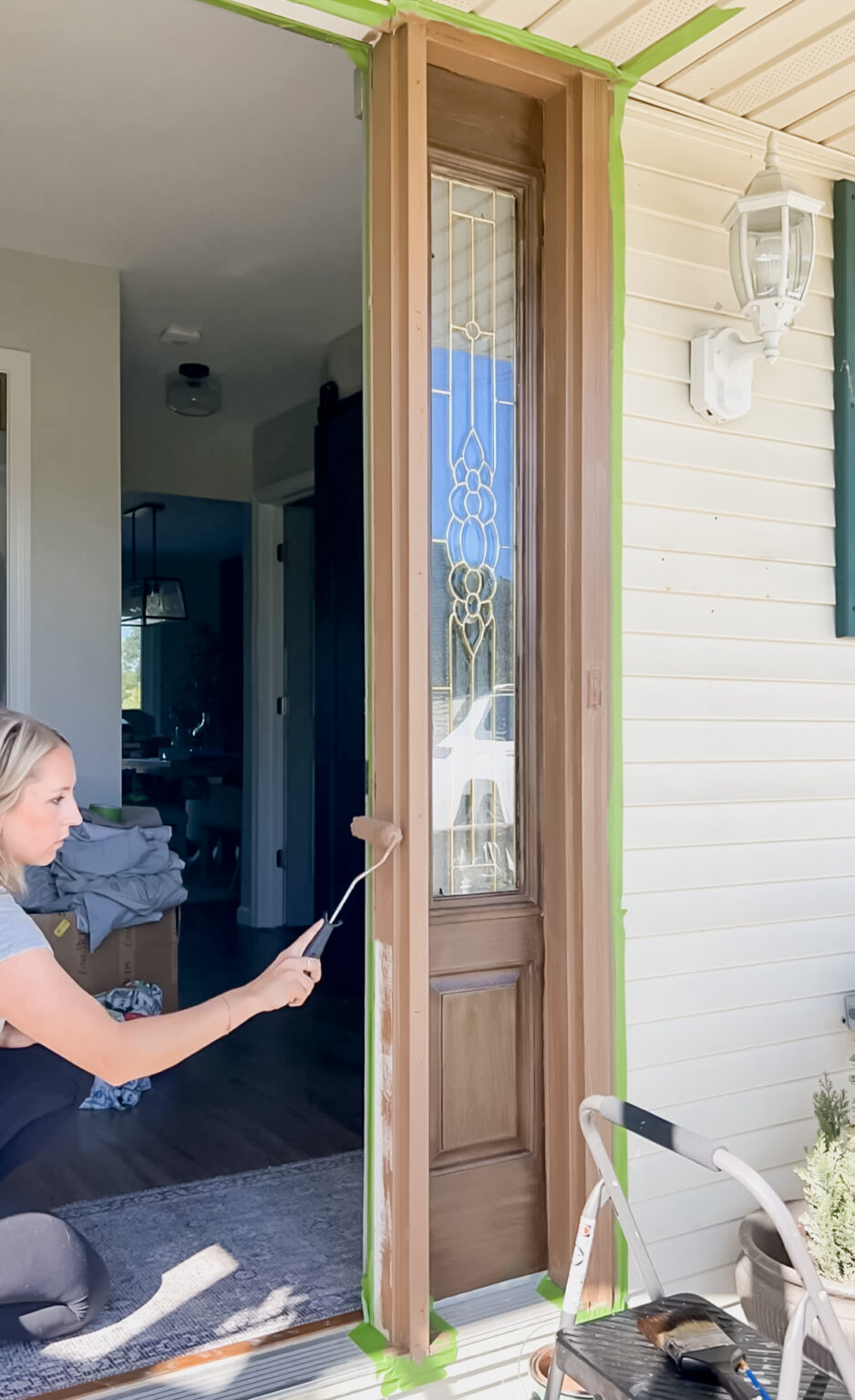 How to Paint Faux Wood Texture to Upgrade Your Front Door - Come Stay ...